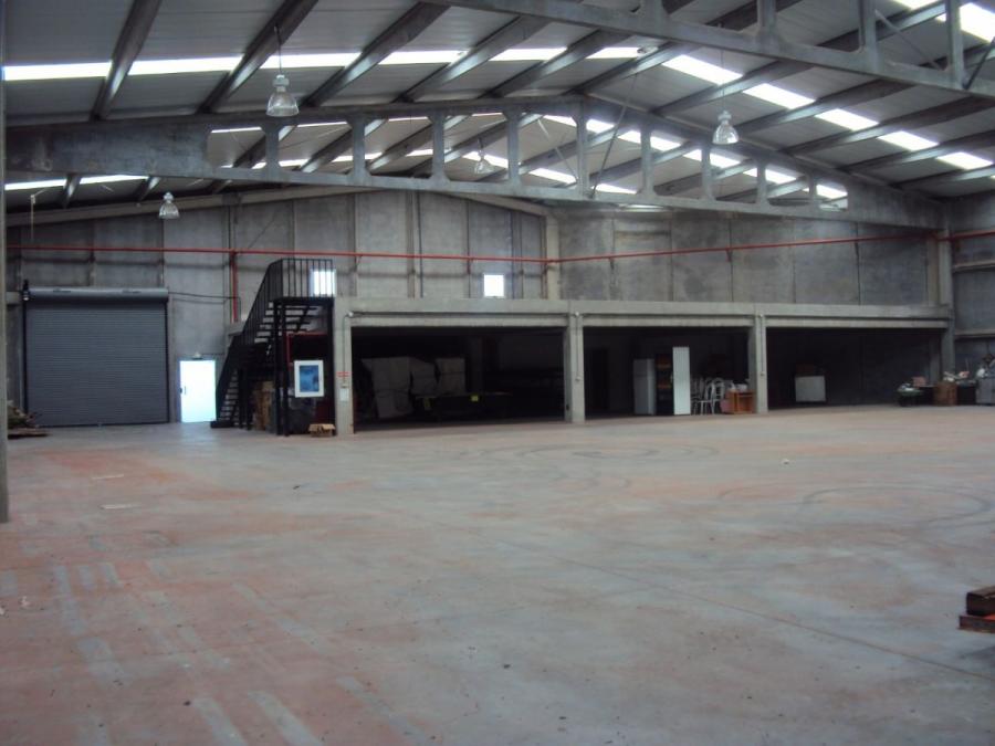 Bodegas en Alquiler 920mt2 en Santa Ana - BOA14546