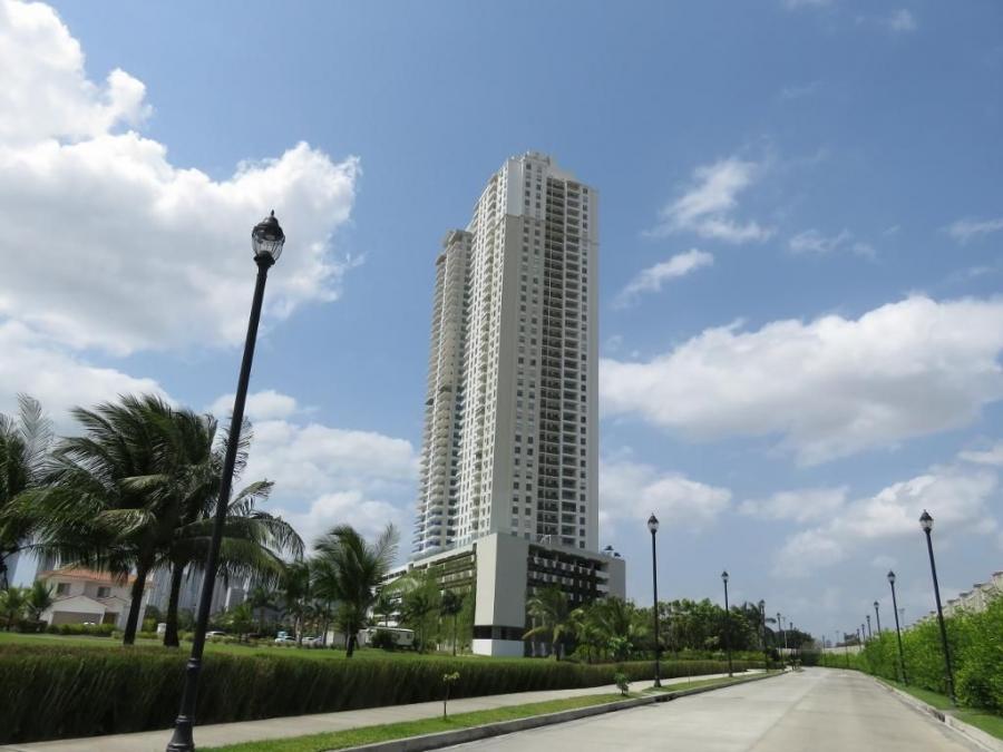 Venta de Apartamento de 236 m2 en PH Green View, Santa María 20-5552 ...